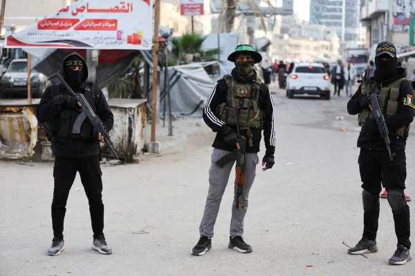 Deadline for Hamas disarmament response looms, Israel warns of renewed ...