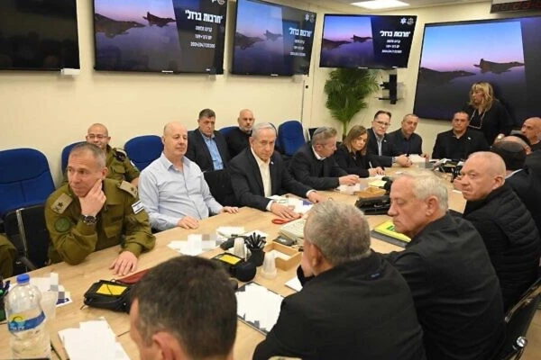Rapport : Israël délibère sur le moment de la riposte à l'attaque de l ...